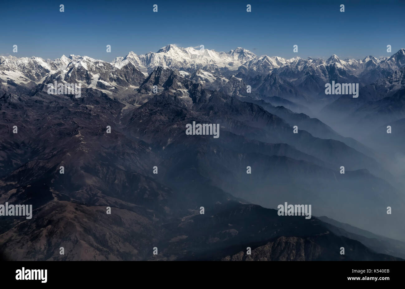 Everest Peak and Himalaya Everest mountain range panorama - Himalayas ...