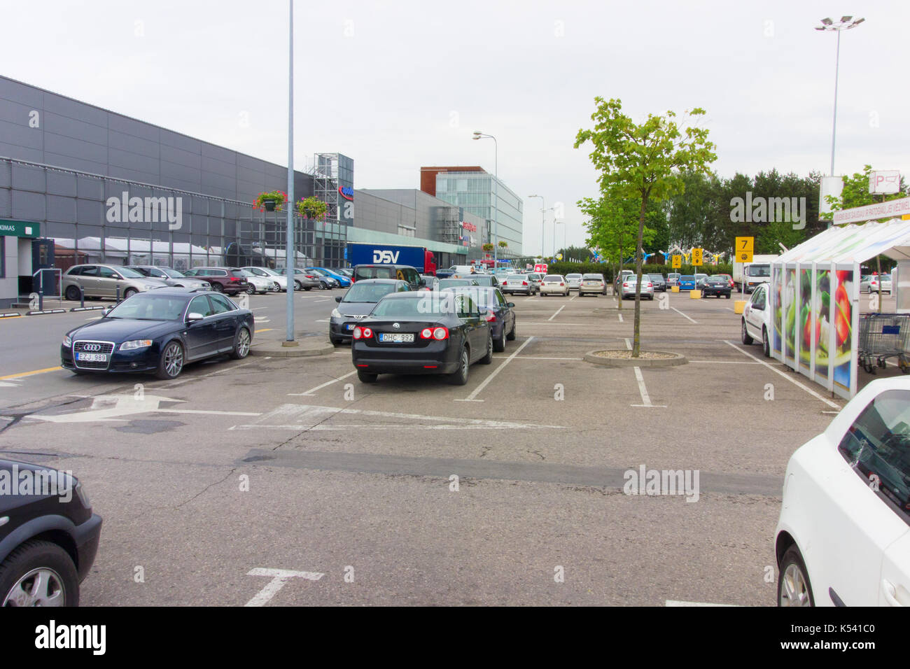 Akropolis supermarket hi-res stock photography and images - Alamy