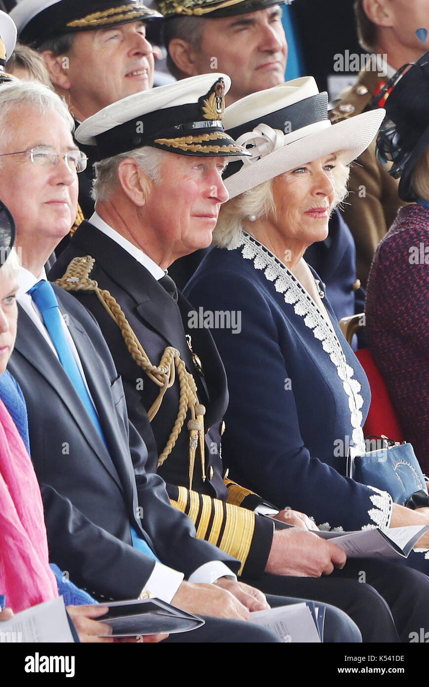 Lady wendy and defence secretary sir michael fallon hi-res stock ...