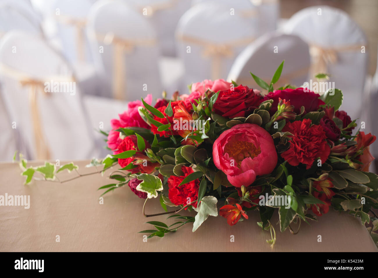 Wedding decor. The flowers in the restaurant, table setting Stock Photo ...