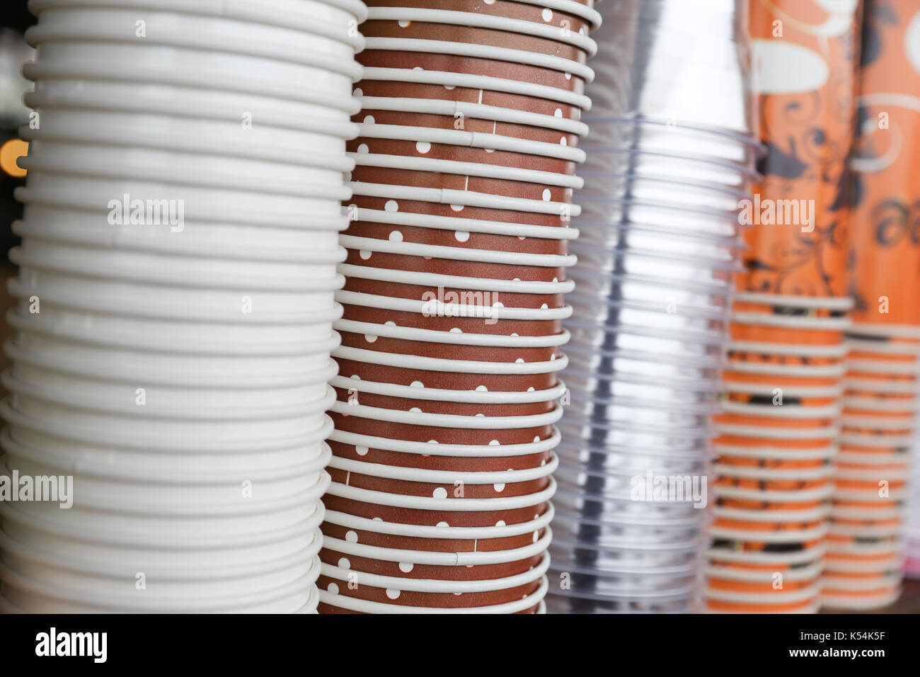 Stack of plastic paper coffee cup Stock Photo - Alamy