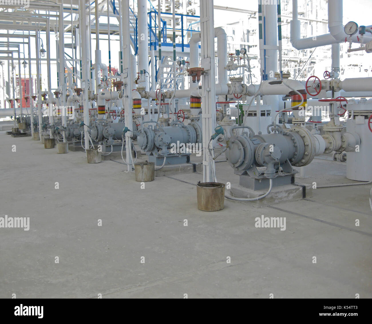 Oil refinery. Equipment for primary oil refining Stock Photo - Alamy