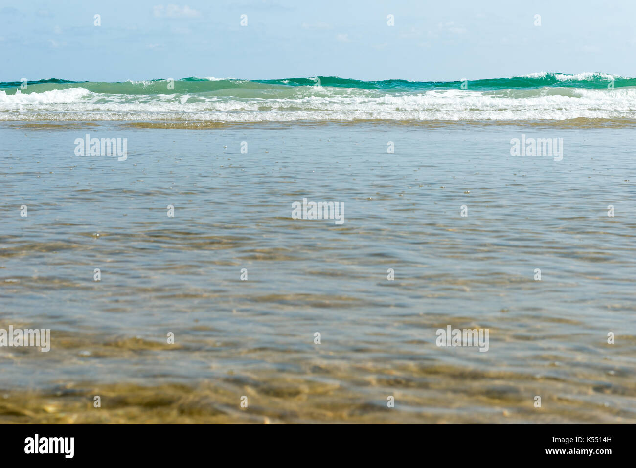 Clear horizon sea. wallpaper. background. backdrop Stock Photo - Alamy