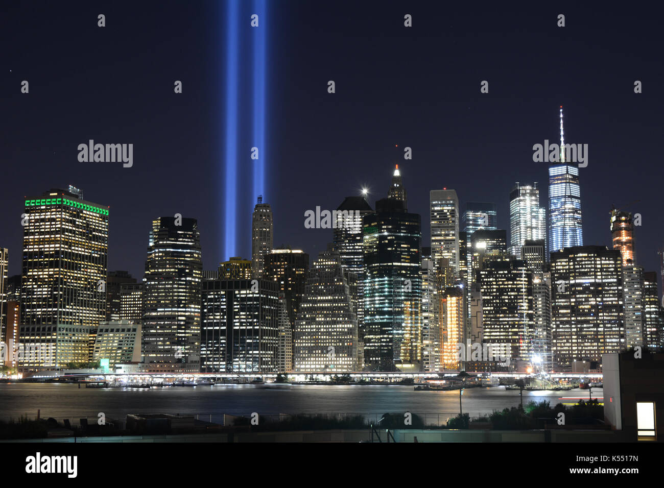911 memorial light beams hi-res stock photography and images - Alamy