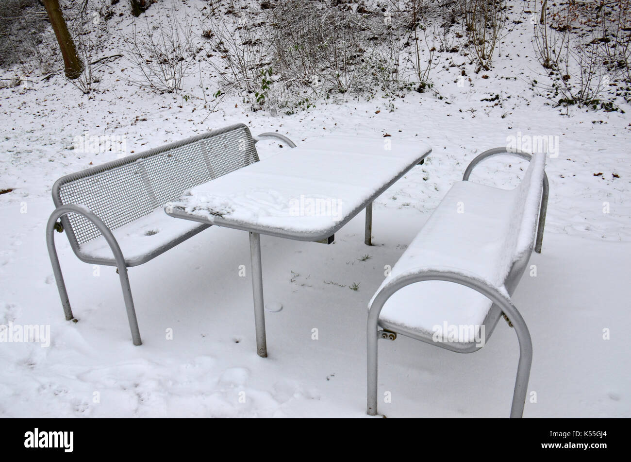 Highway rest stop hi-res stock photography and images - Alamy