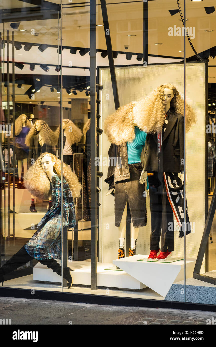 Reserved, Polish fashion store on Oxford Street, London, England, U.K ...