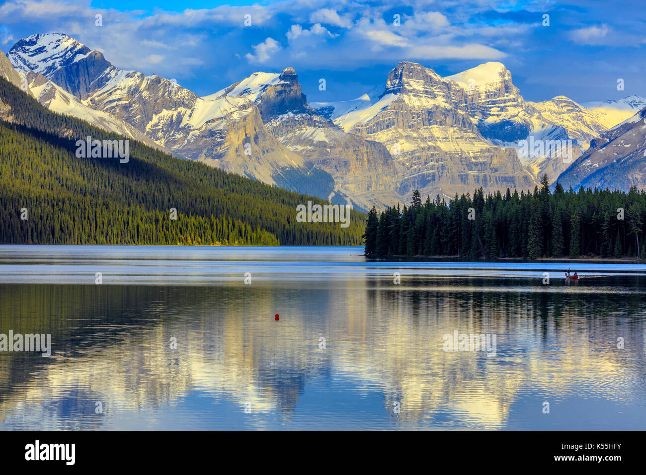 Queen elizabeth mountain ranges hi-res stock photography and images - Alamy