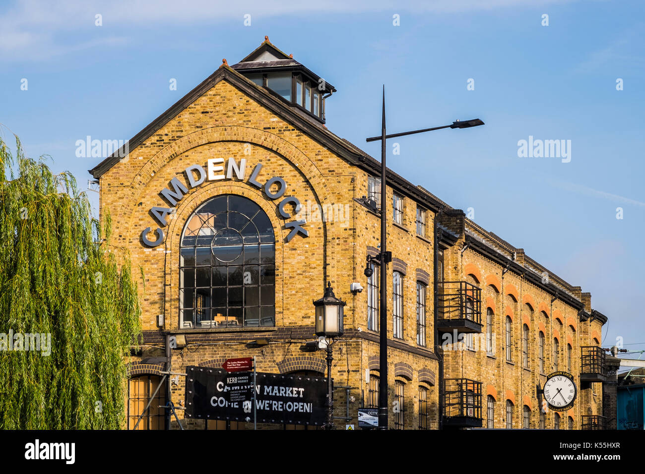 Camden market hi-res stock photography and images - Alamy