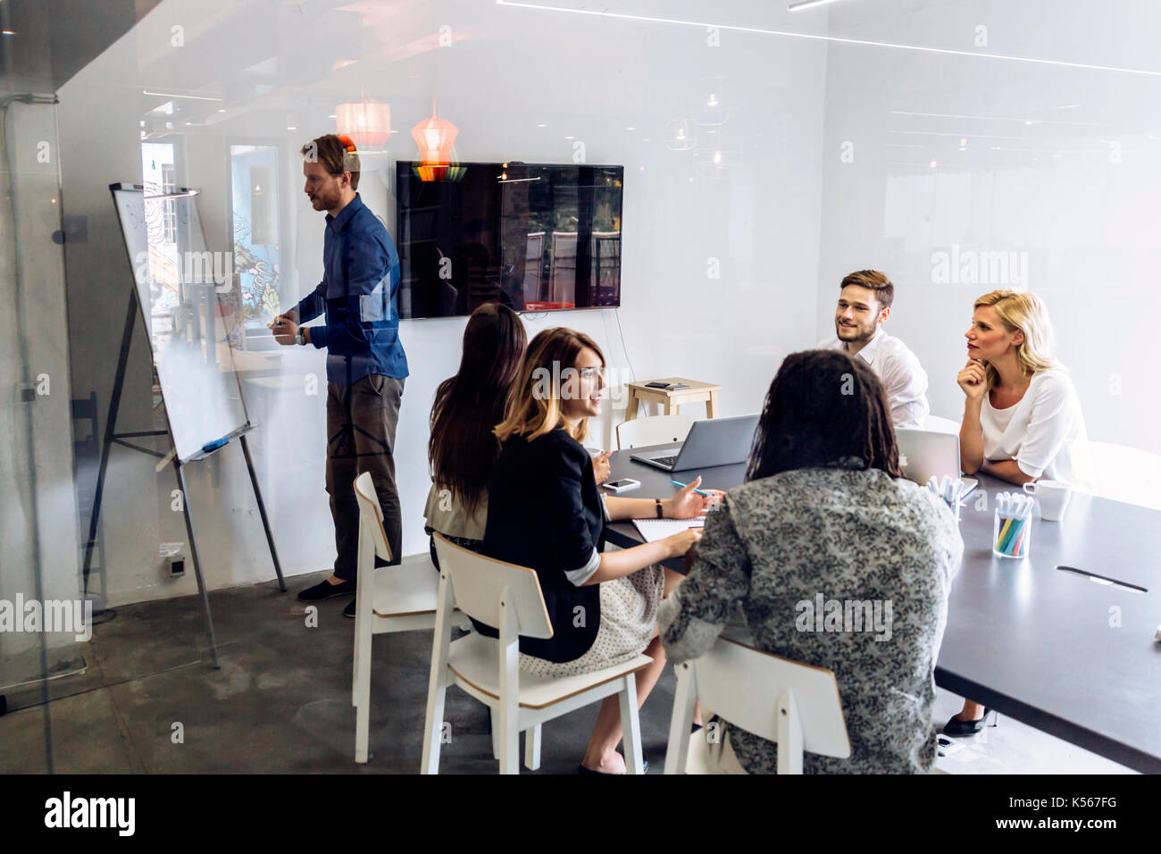 Corporate meeting presentation hi-res stock photography and images - Alamy