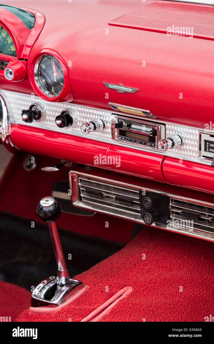 Ford thunderbird 1950s hi-res stock photography and images - Alamy