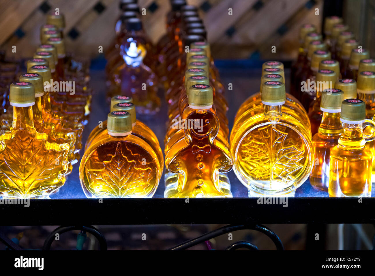 Maple Syrup Store High Resolution Stock Photography and Images - Alamy