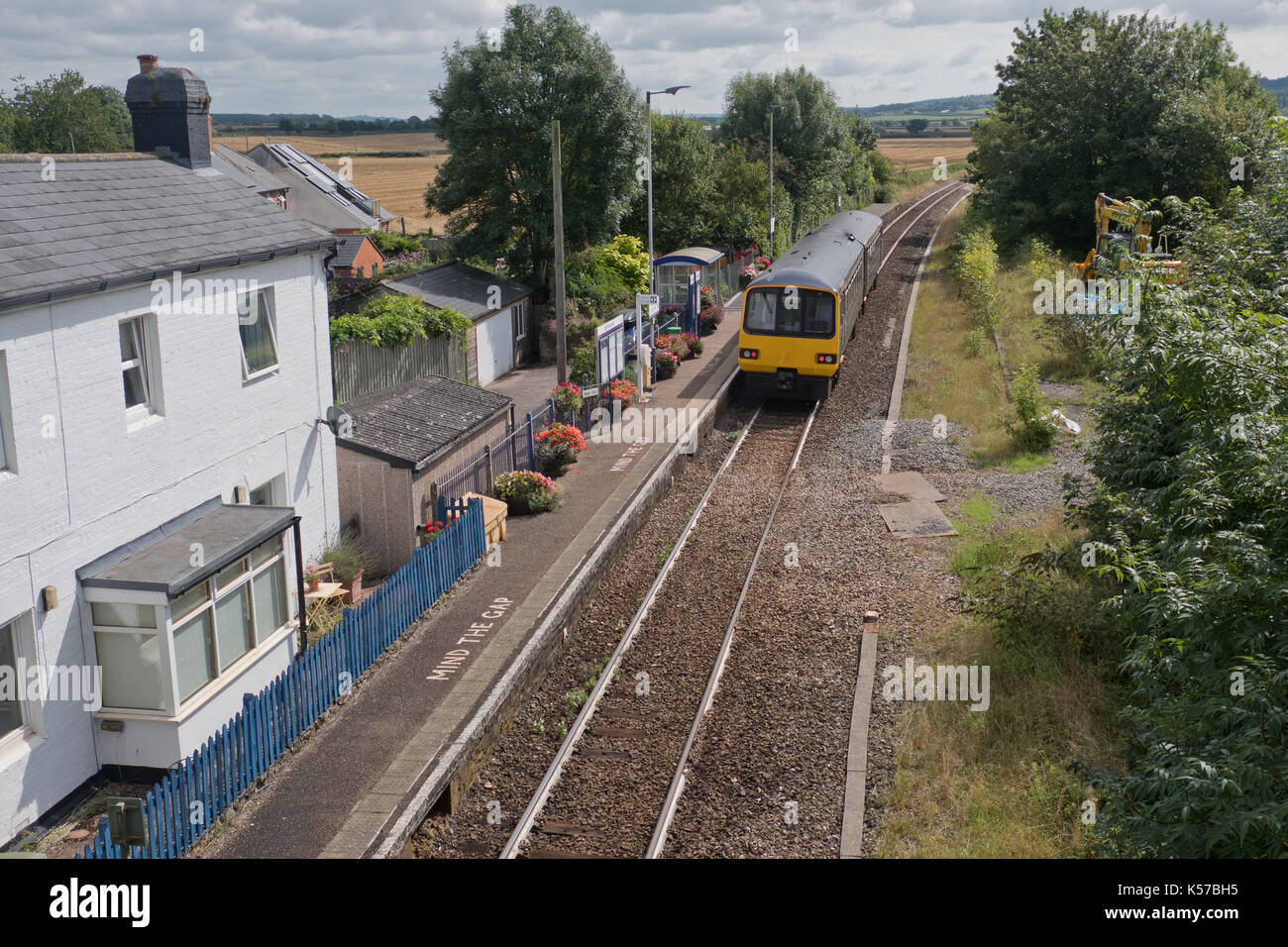 Exeter to exmouth rail railway hi-res stock photography and images - Alamy