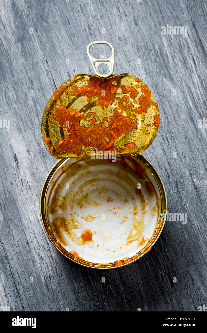 Tomato paste can hi-res stock photography and images - Alamy