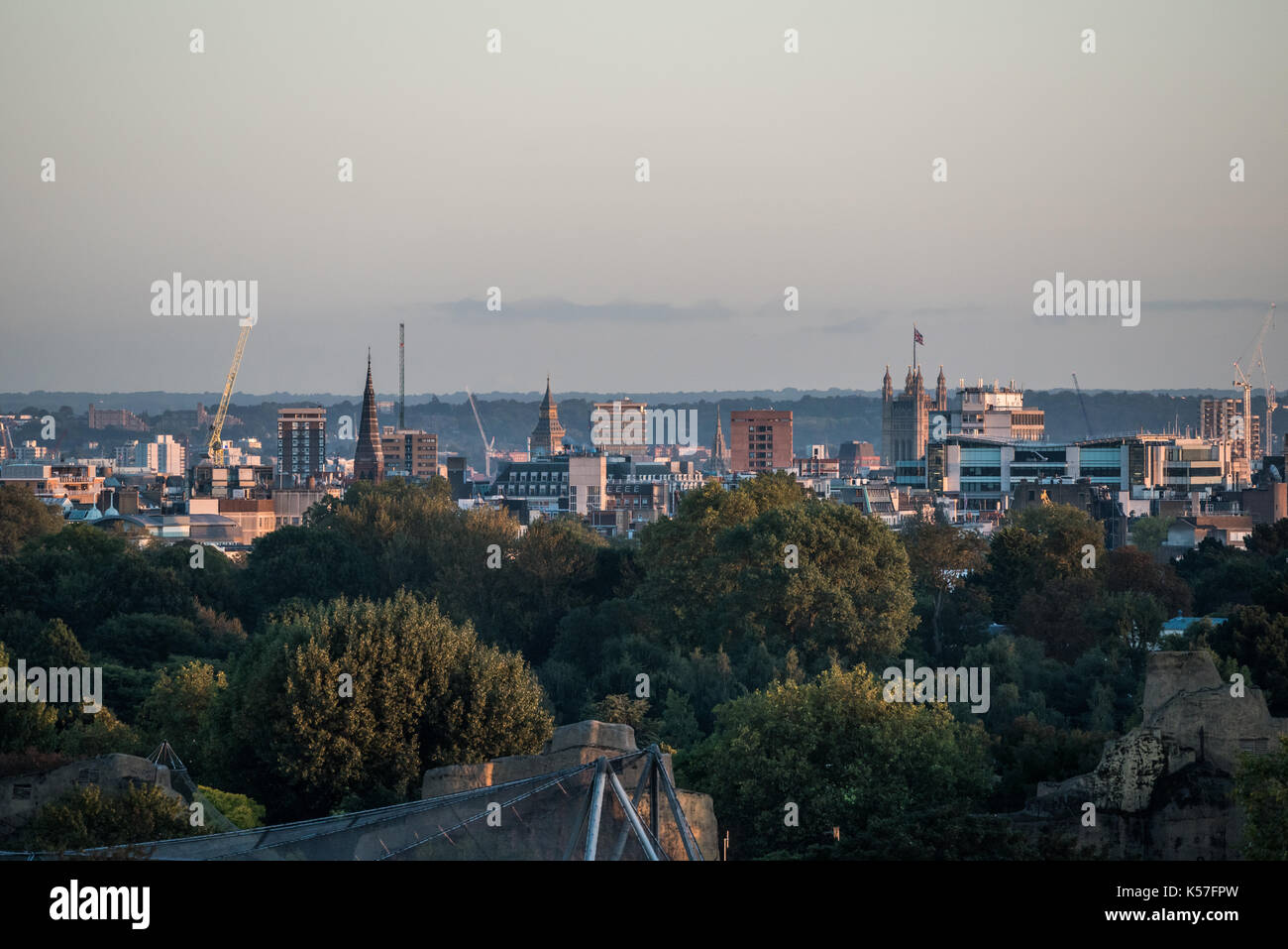 London skyline from high vantage hi-res stock photography and images ...