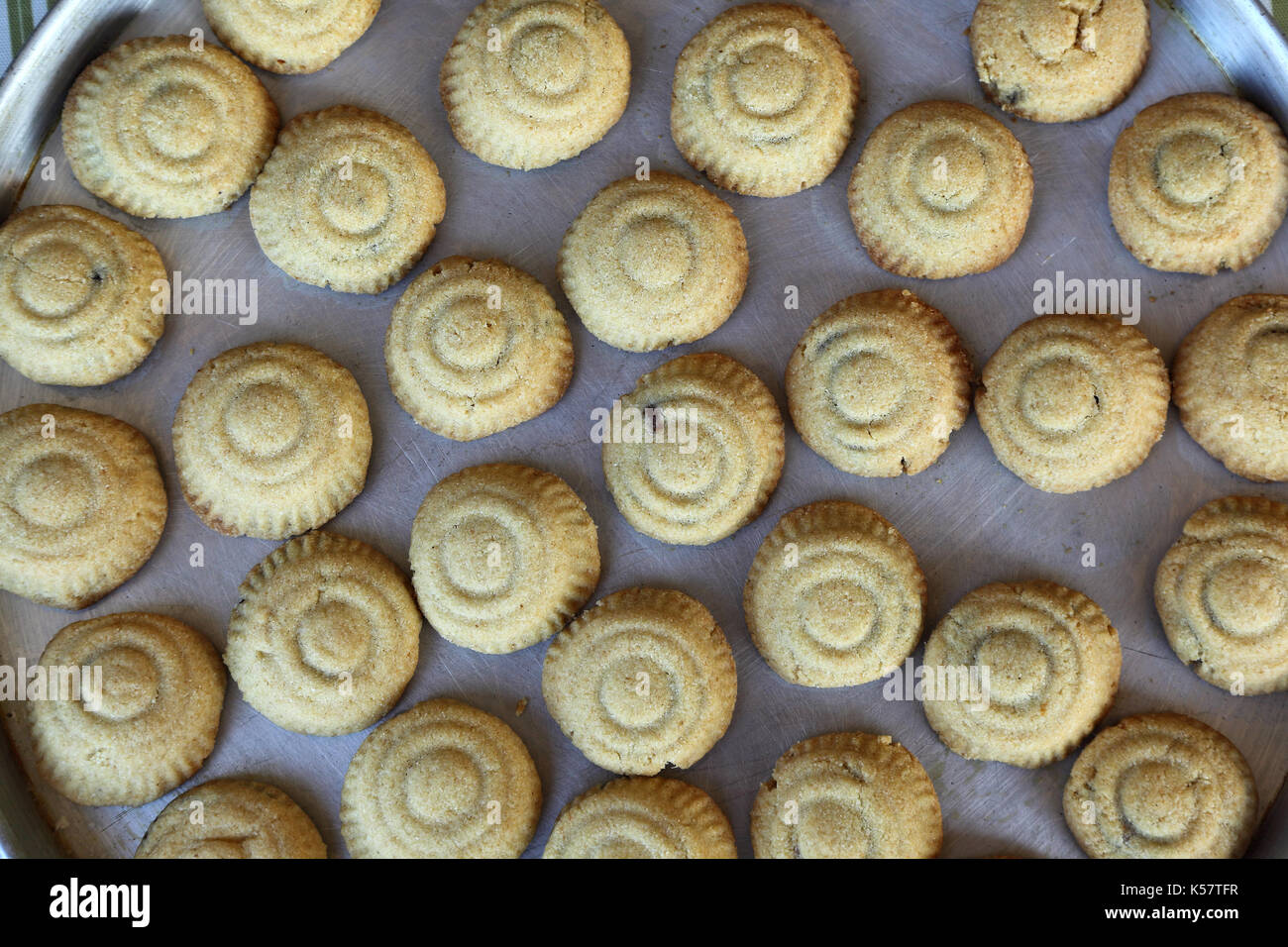 Traditional Lebanese Date Cookies Stock Photo - Alamy