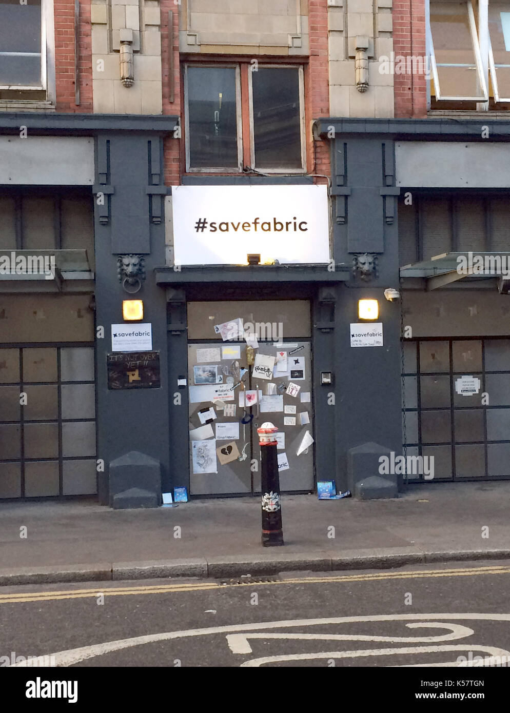 Closed nightclubs hi-res stock photography and images - Alamy