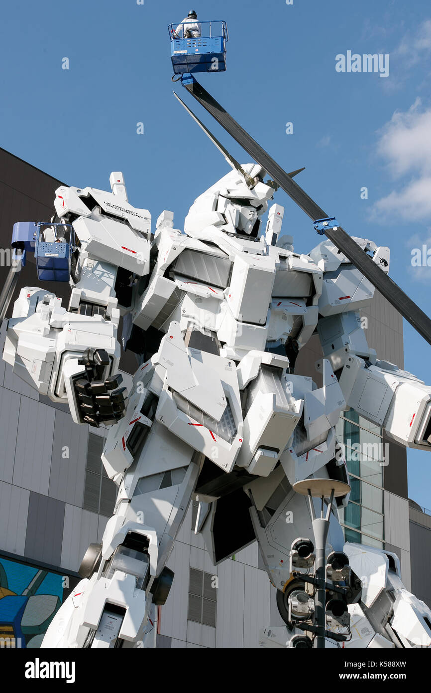 Life sized gundam hi-res stock photography and images - Alamy