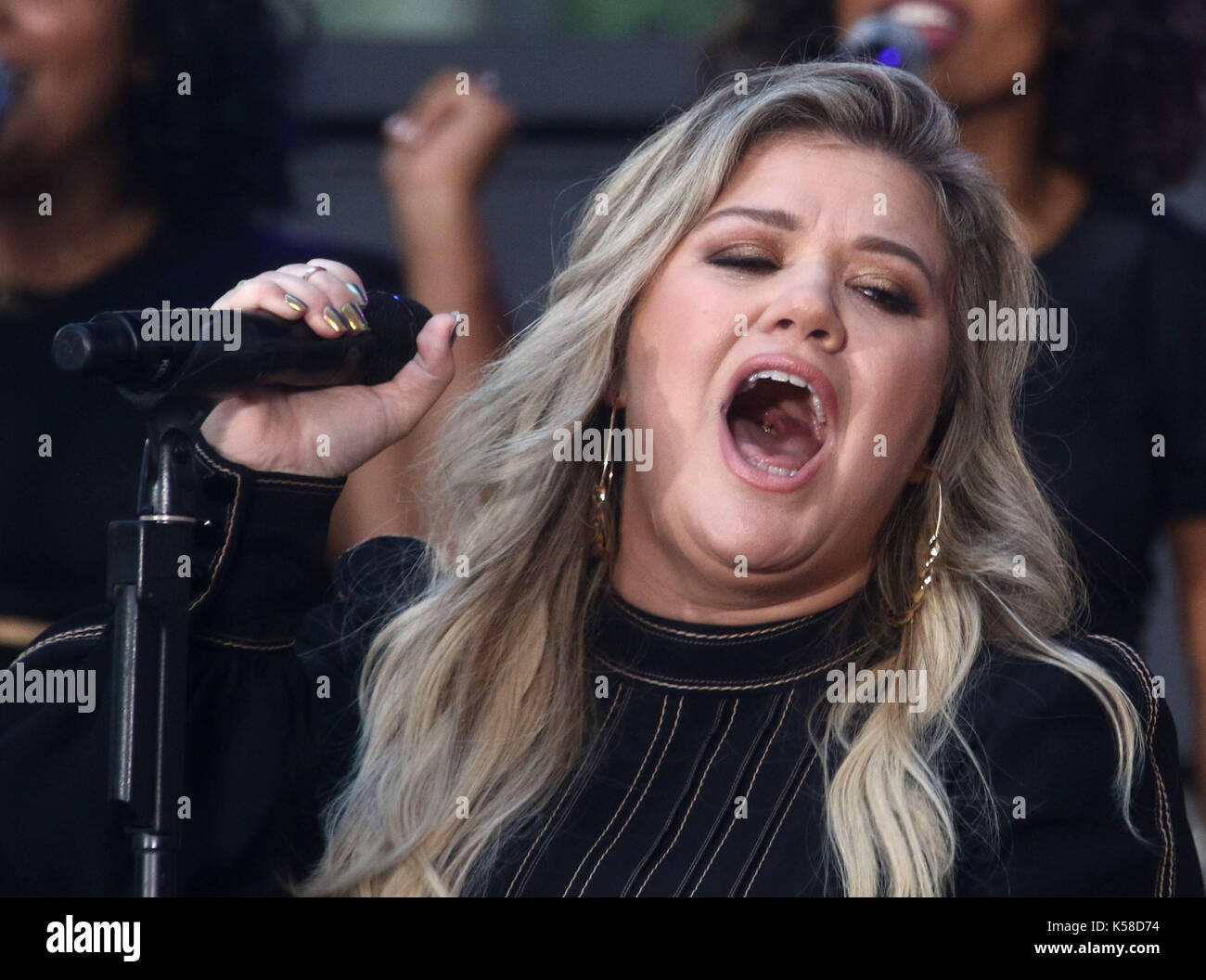 September 8, 2017 - New York, New York, U.S. - Singer KELLY CLARKSON ...