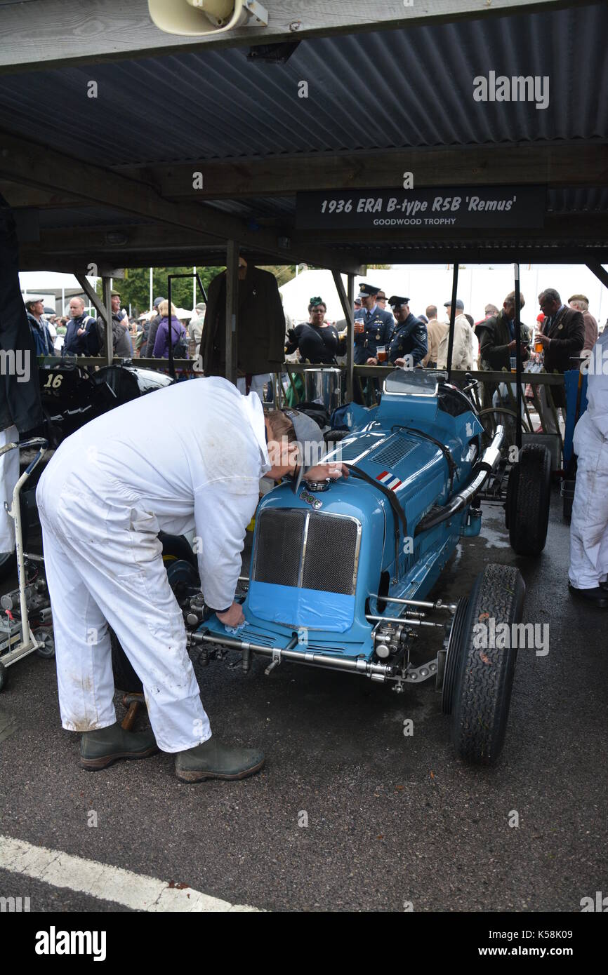 Era b type hi-res stock photography and images - Alamy