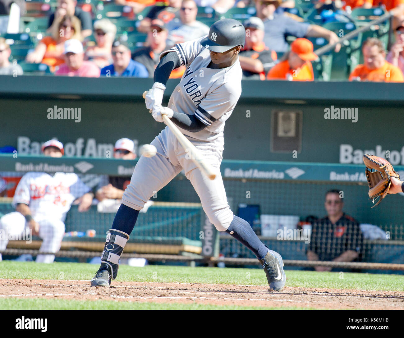 New York Yankees shortstop Didi Gregorius (18) doubles in the sixth ...