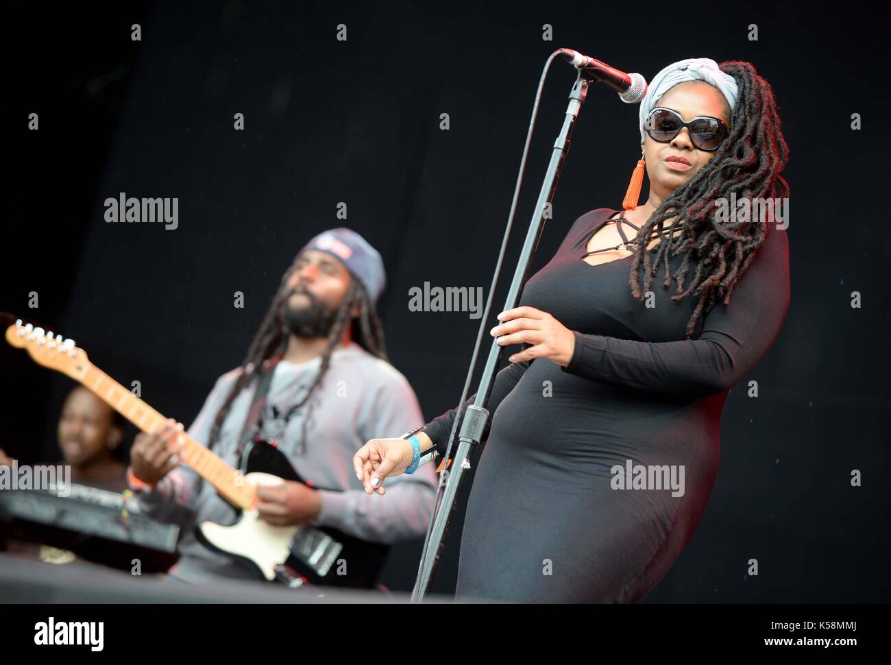 Caron wheeler hi-res stock photography and images - Alamy