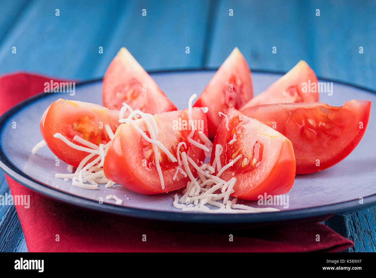 Tomato wedges hi-res stock photography and images - Alamy