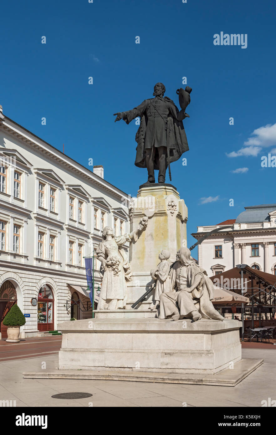 Kossuth statue hi-res stock photography and images - Alamy