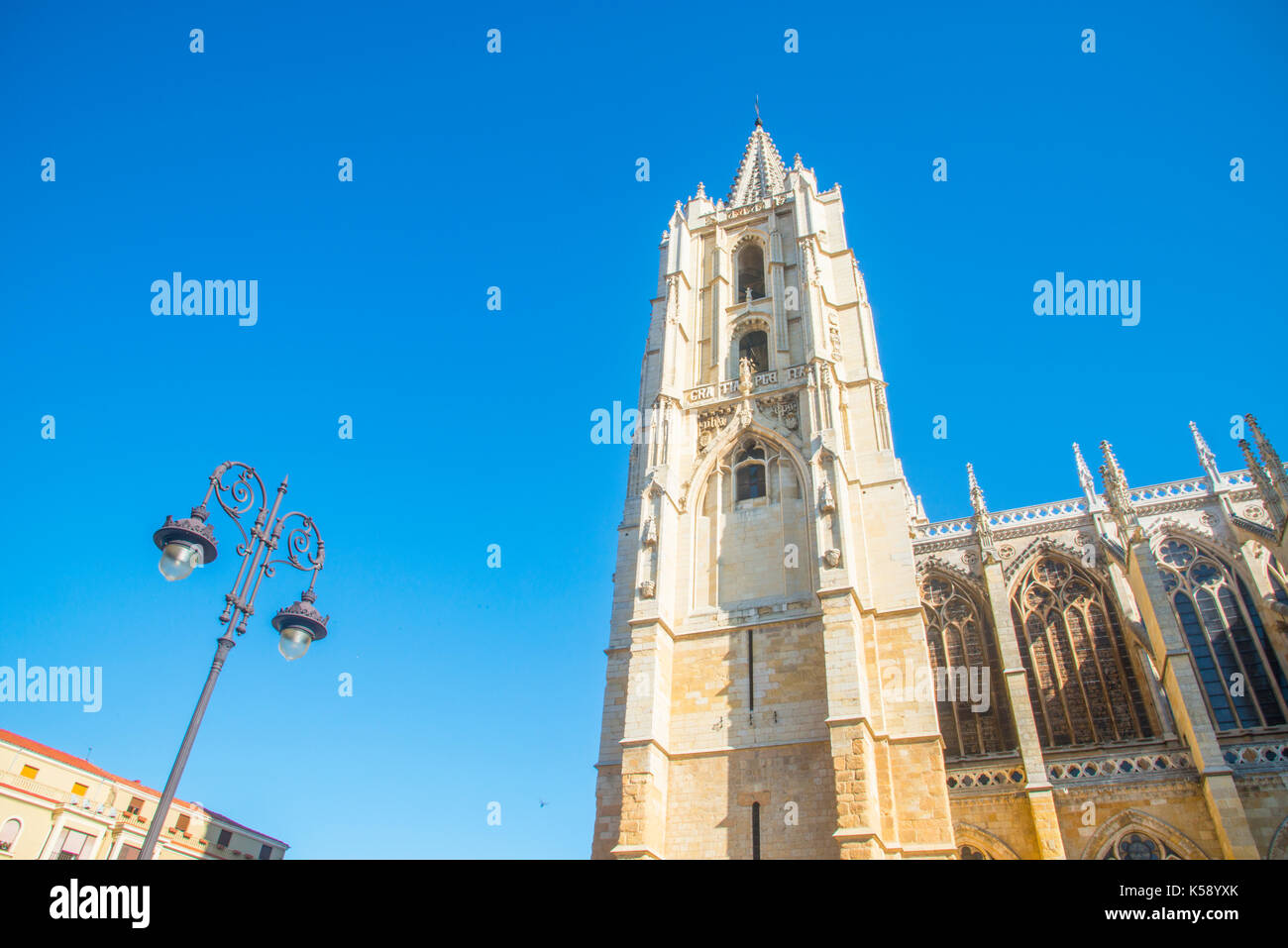 Facade of the Gothic cathedral. Leon, Spain Stock Photo - Alamy