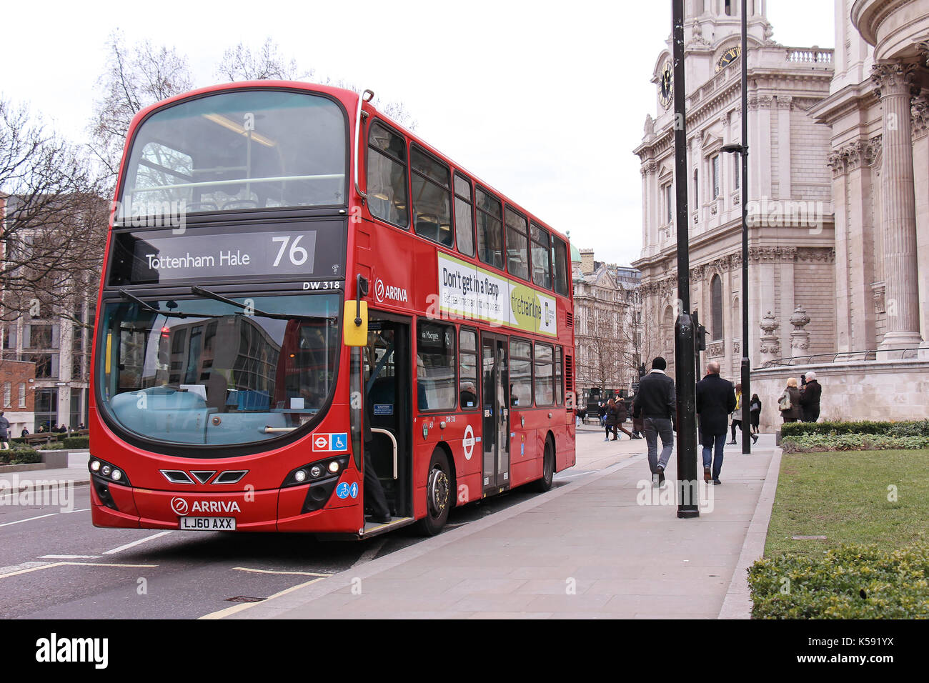Tfl bus stop hi-res stock photography and images - Alamy