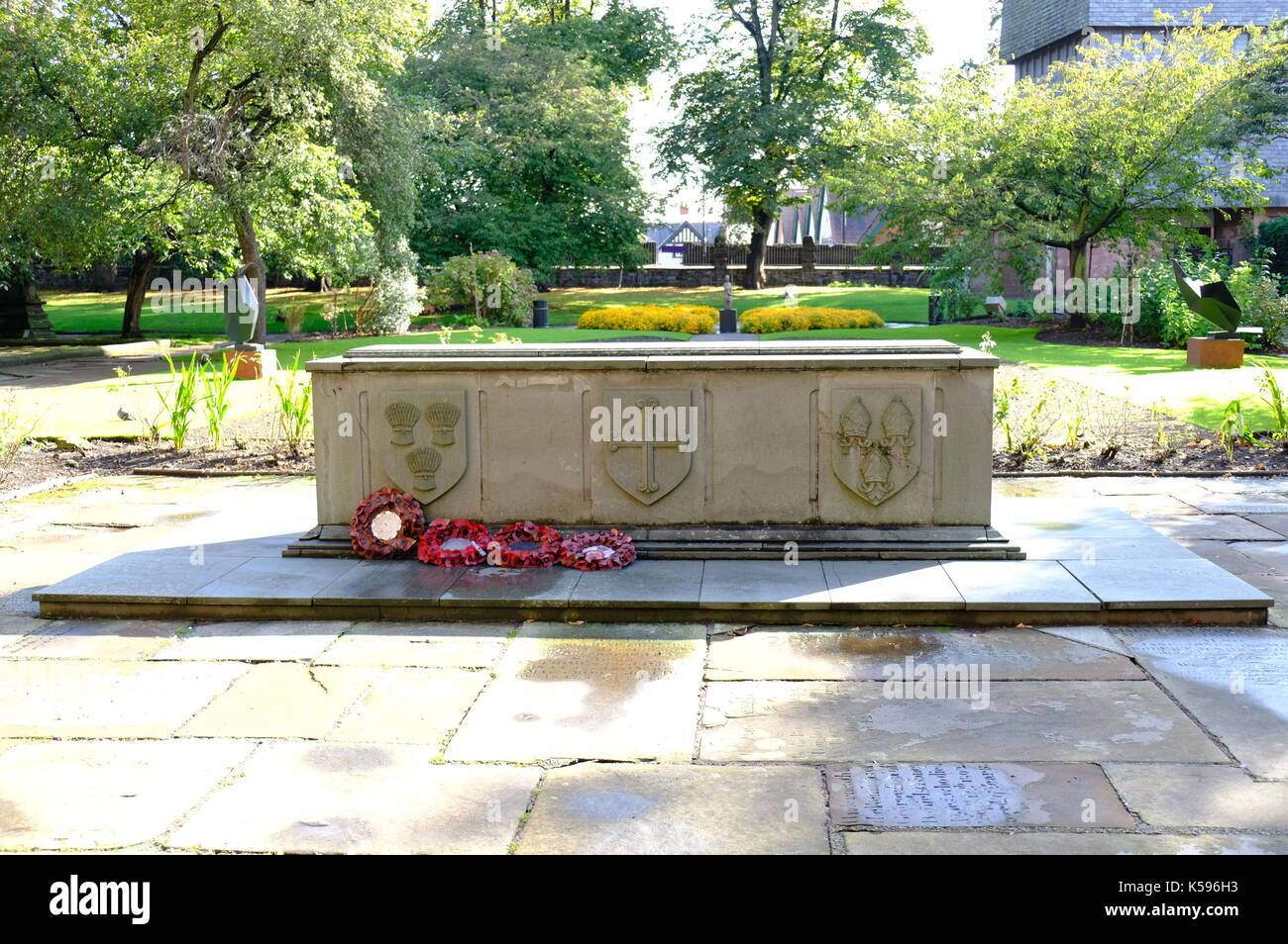 Chester, England, Cathedral, Cathedral Square, Historic Gateway ...