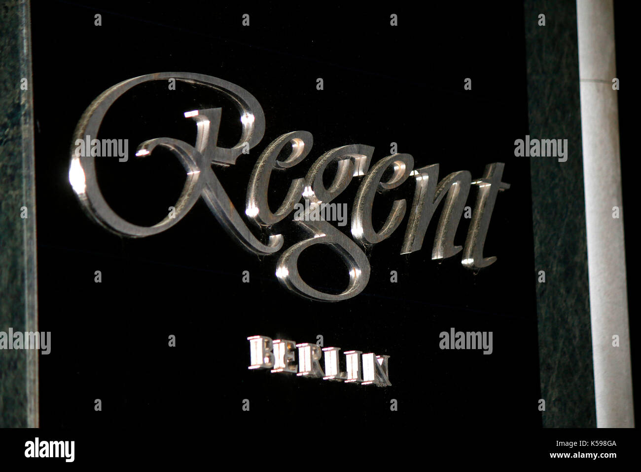 das Logo der Marke "Regent", Berlin Stock Photo - Alamy