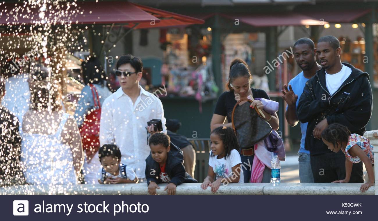 Damon Wayans Jr And Family Stock Photos & Damon Wayans Jr And Family ...