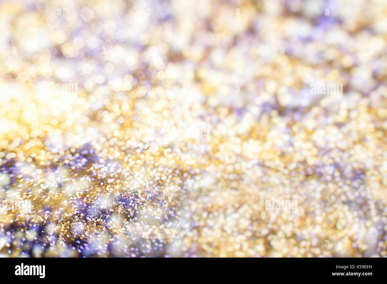 glittering shine bulbs lights background:blur of Christmas wallpaper ...