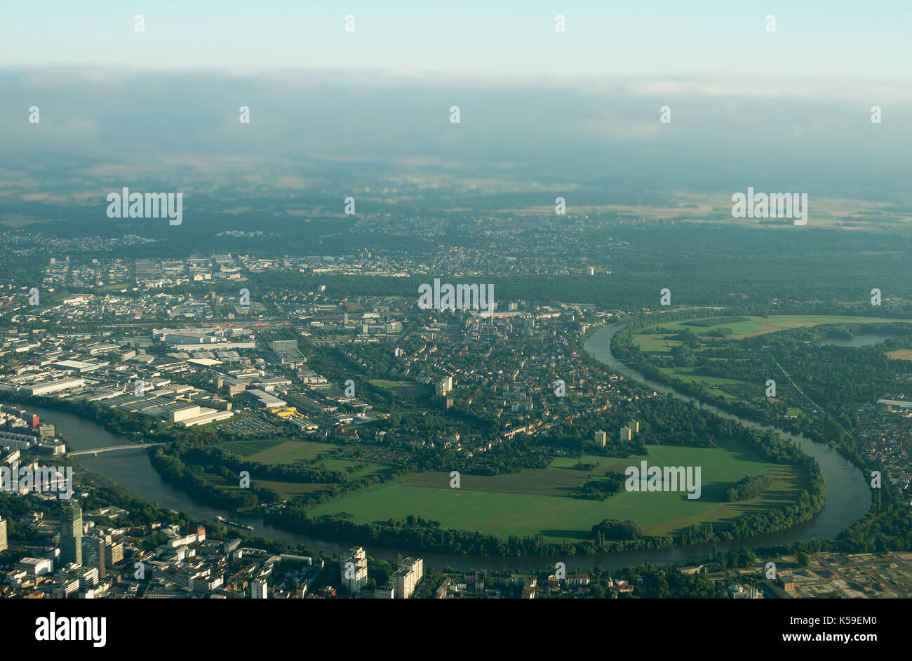 Frankfurt fechenheim hi-res stock photography and images - Alamy