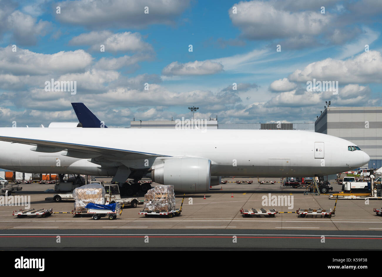 Cargo Plane Loading Goods High Resolution Stock Photography and Images ...