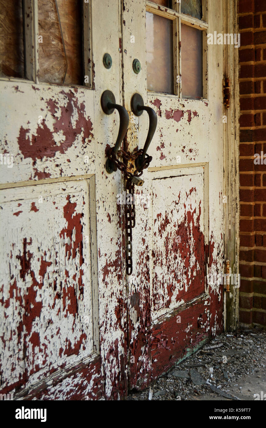 Old school lock hi-res stock photography and images - Alamy