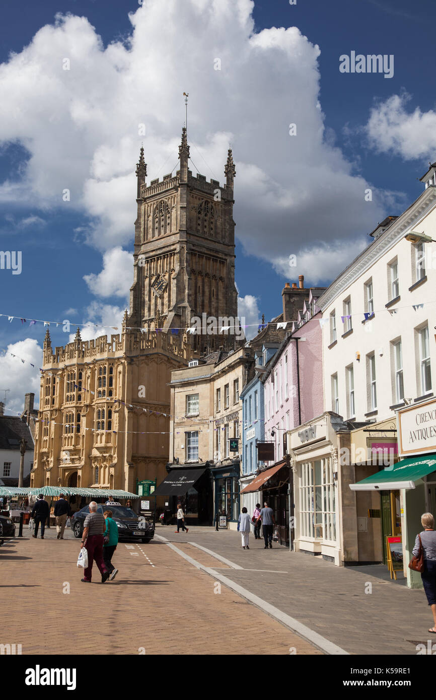Cirencester city centre hi-res stock photography and images - Alamy