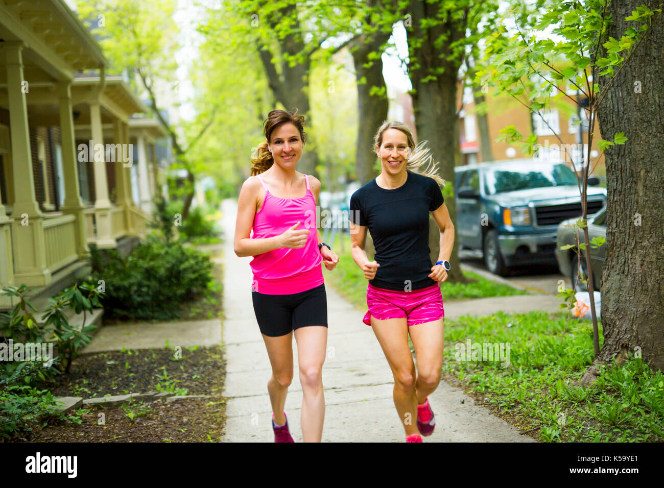 Two Beautiful Female Joggers Stock Photo - Alamy