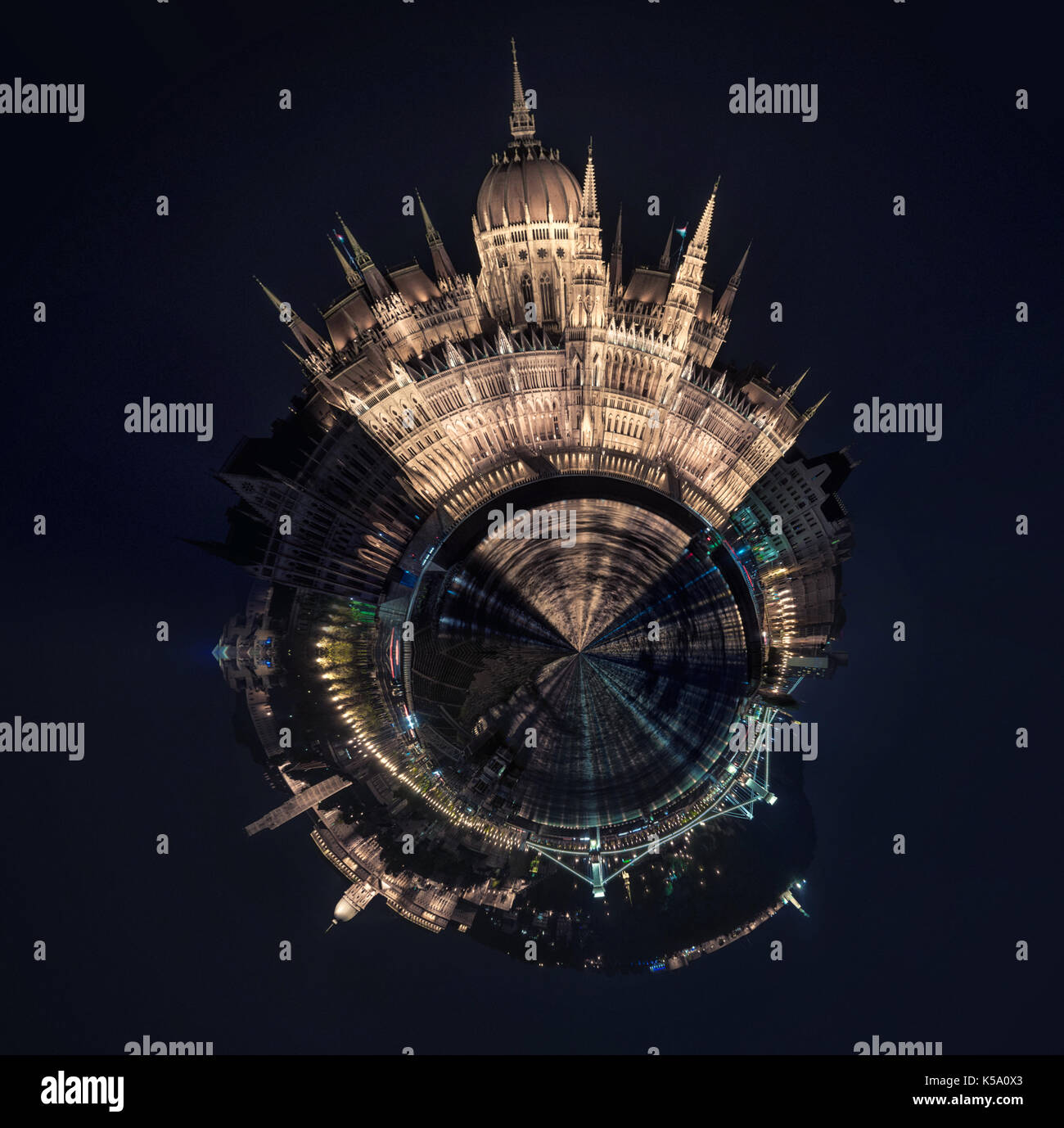 360 degree sphere cityscape hi-res stock photography and images - Alamy