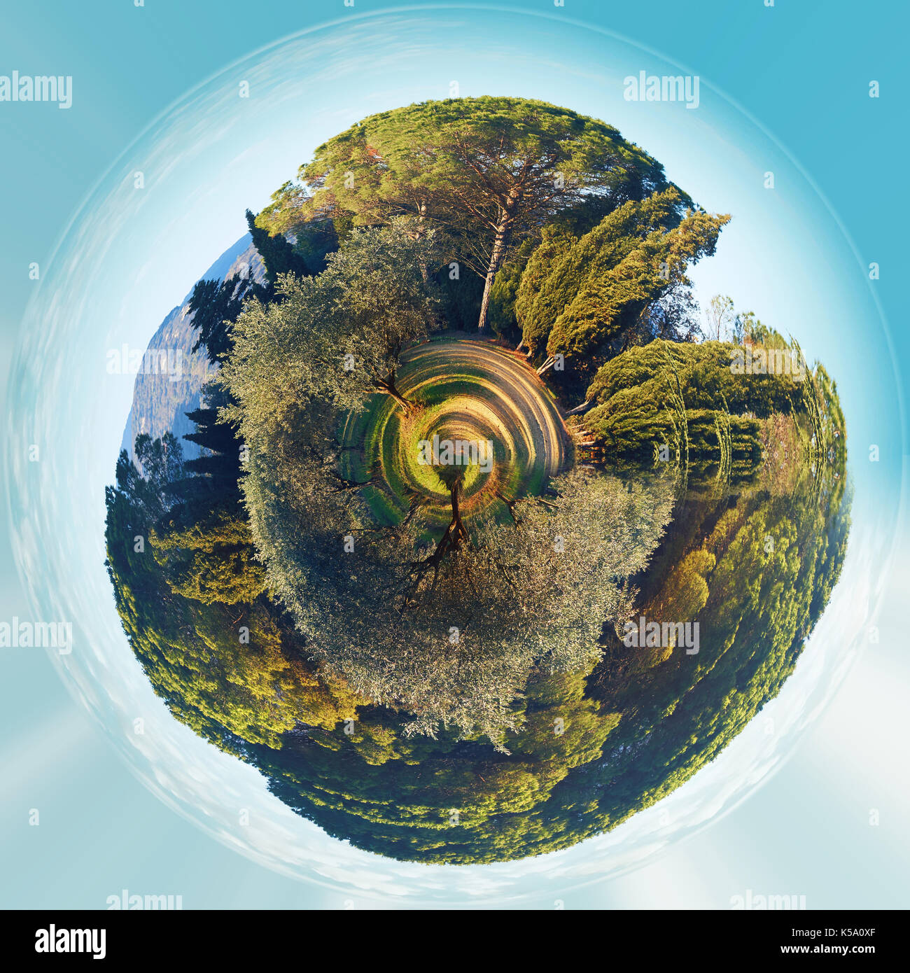 360 garden hi-res stock photography and images - Alamy