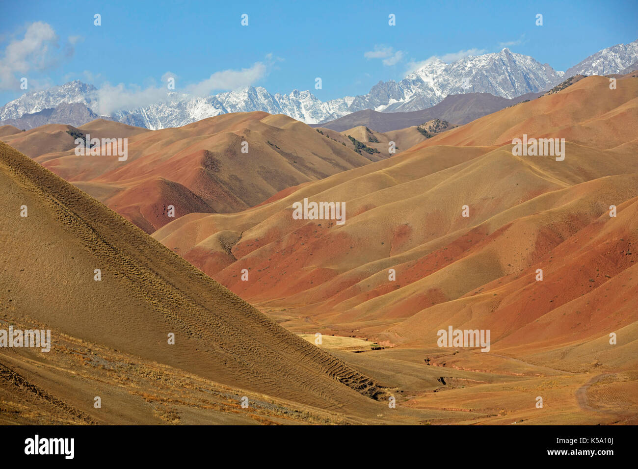 Mountains between Sary-Tash and Osh, start of the Himalaya in the Osh ...