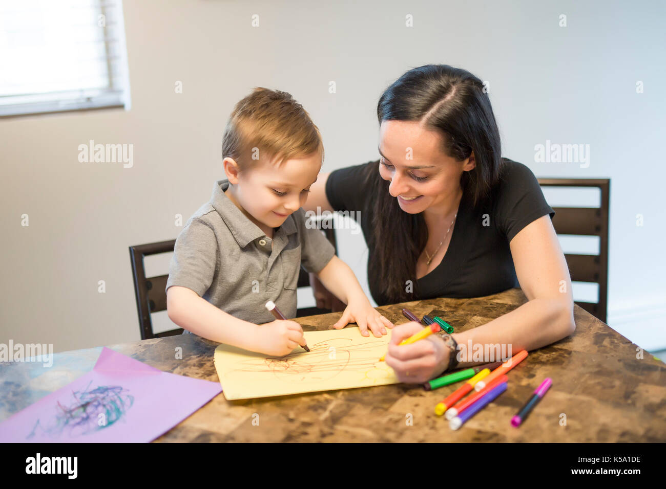 Child drawing table school hi-res stock photography and images - Alamy