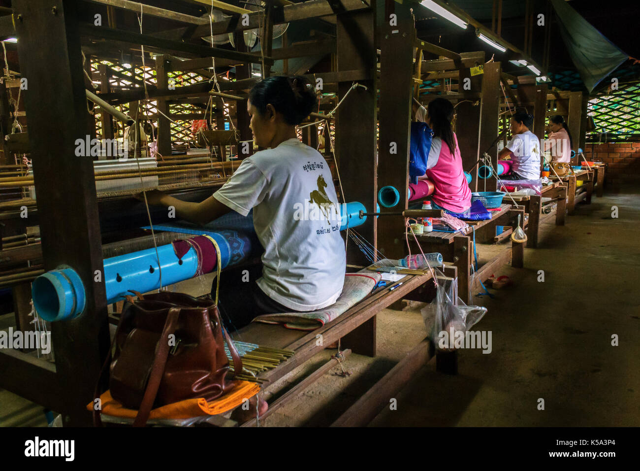 Cambodia garment factory hi-res stock photography and images - Alamy