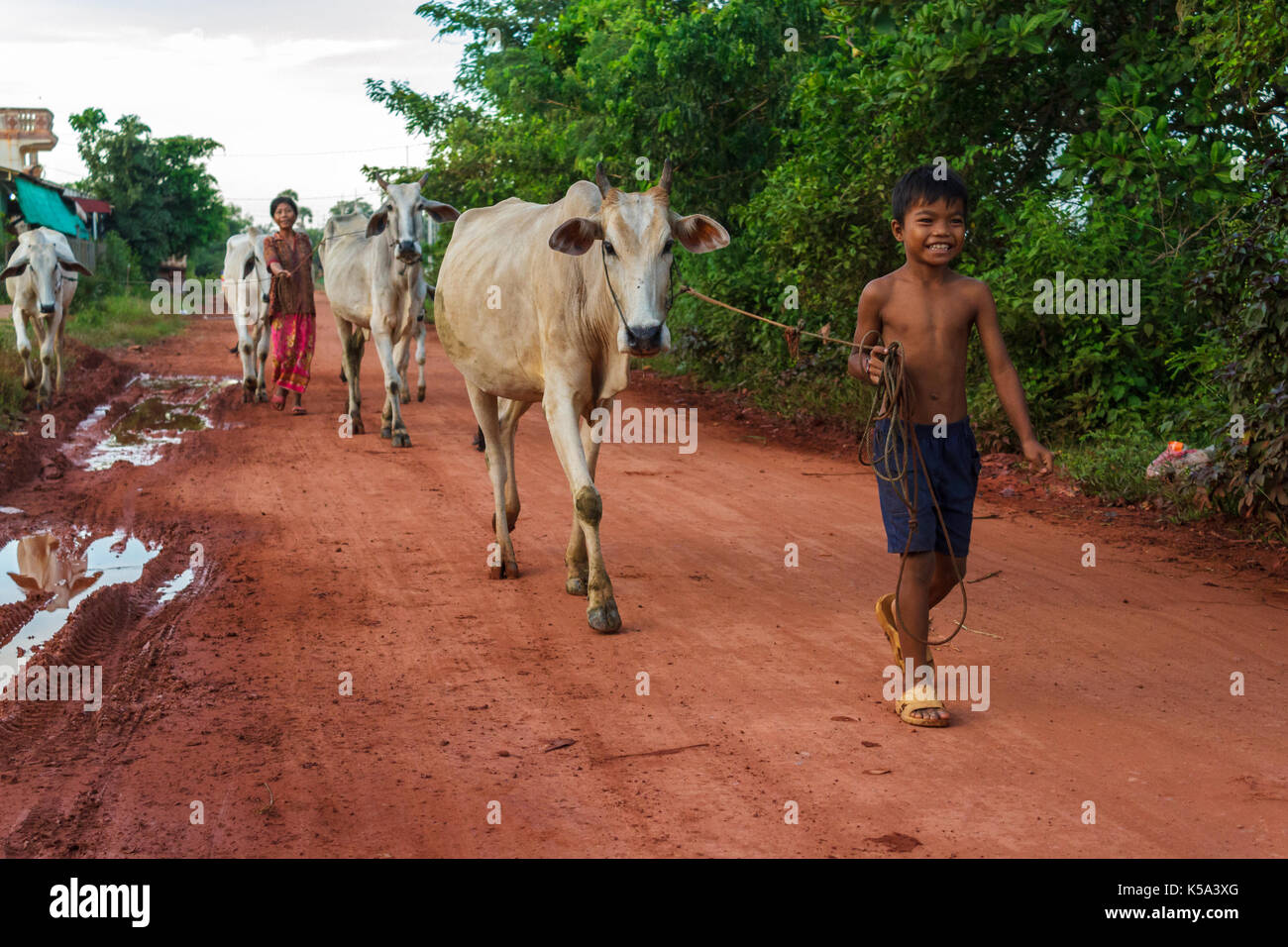 Cambodia rural people family hi-res stock photography and images - Alamy