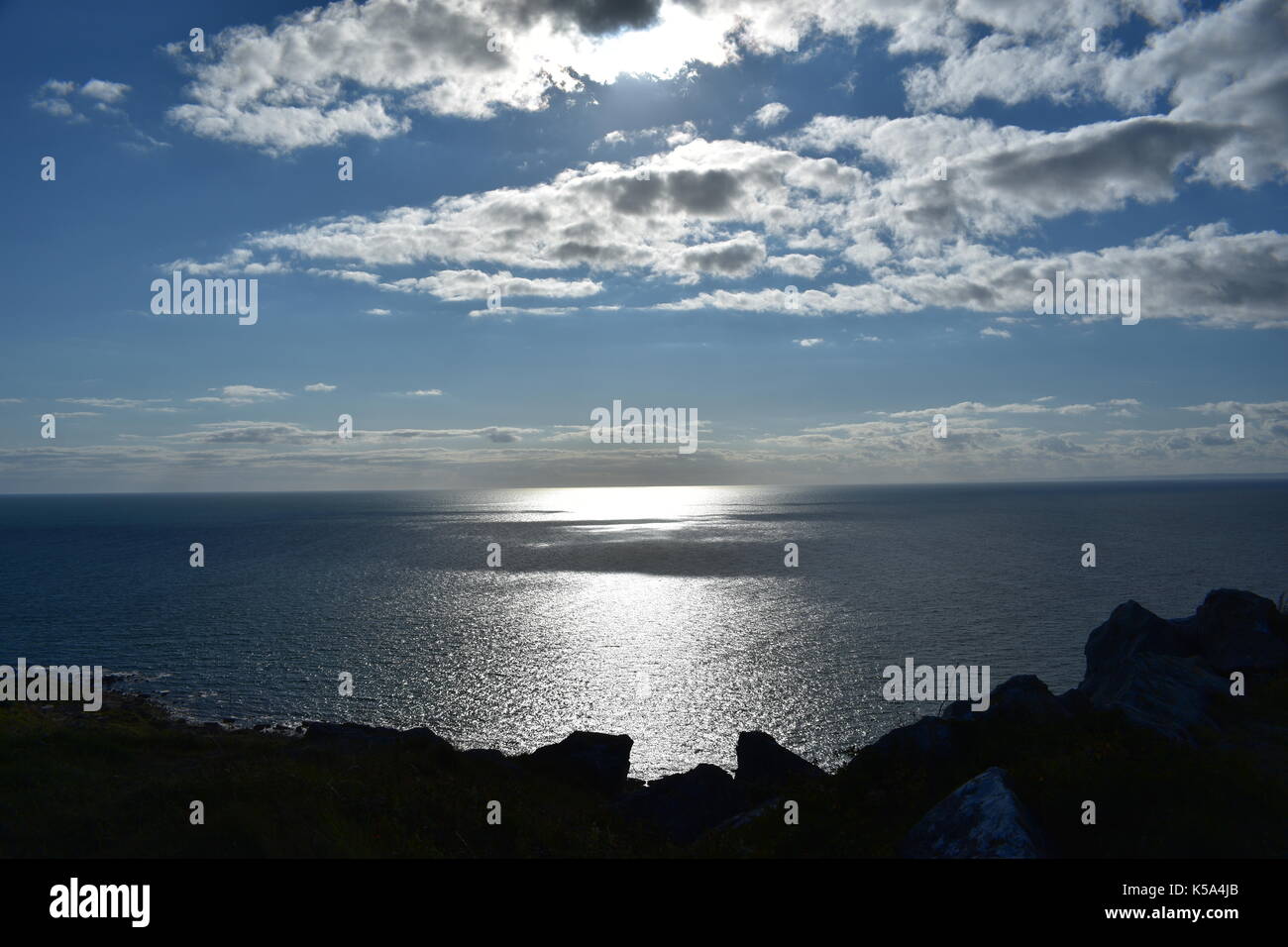 Sky and sea view hi-res stock photography and images - Alamy