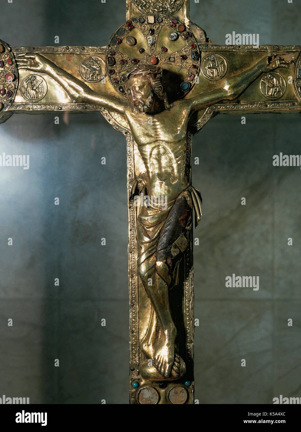 Gothic period. Processional Cross. Golden silver. First quarter of XIV ...