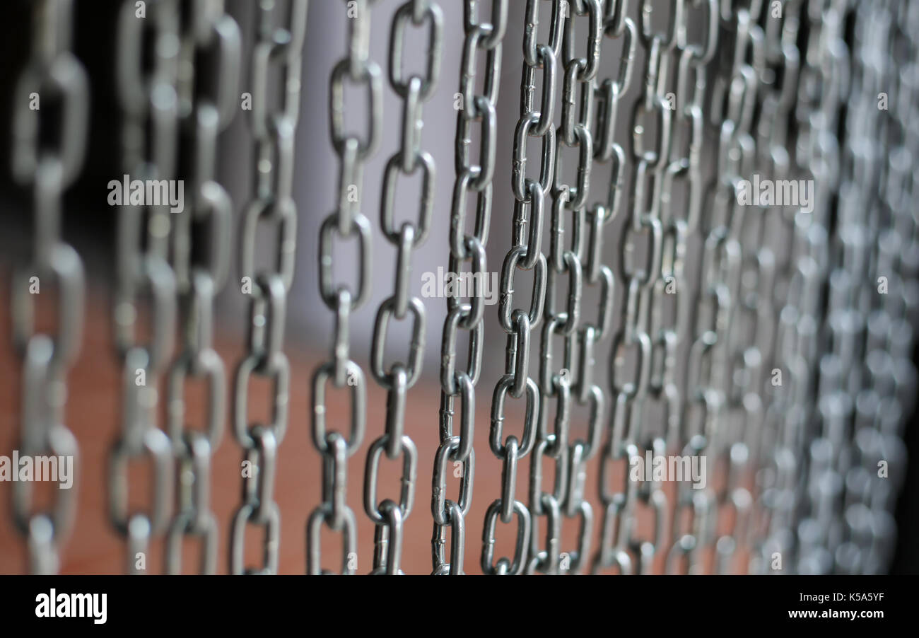 metal chain background Stock Photo - Alamy