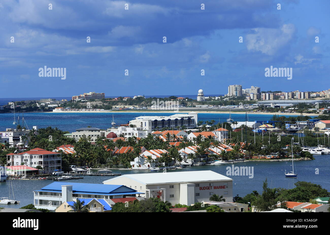 Princess juliana international airport hi-res stock photography and ...