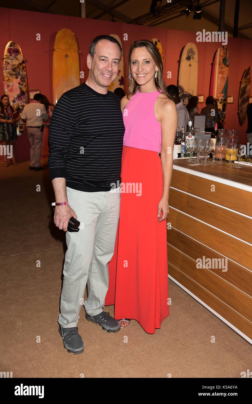 Ryan Seacrest and other celebs party at the Hamptons Paddle & Party for ...