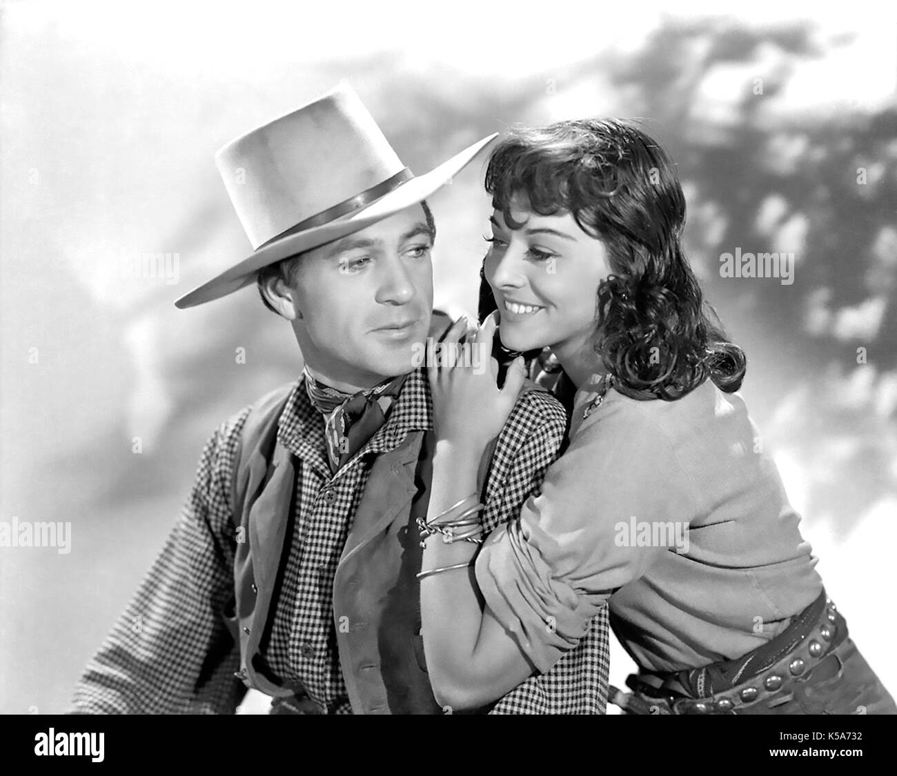 NORTH WEST MOUNTED POLICE 1940 Paramount Pictures film with Gary Cooper ...